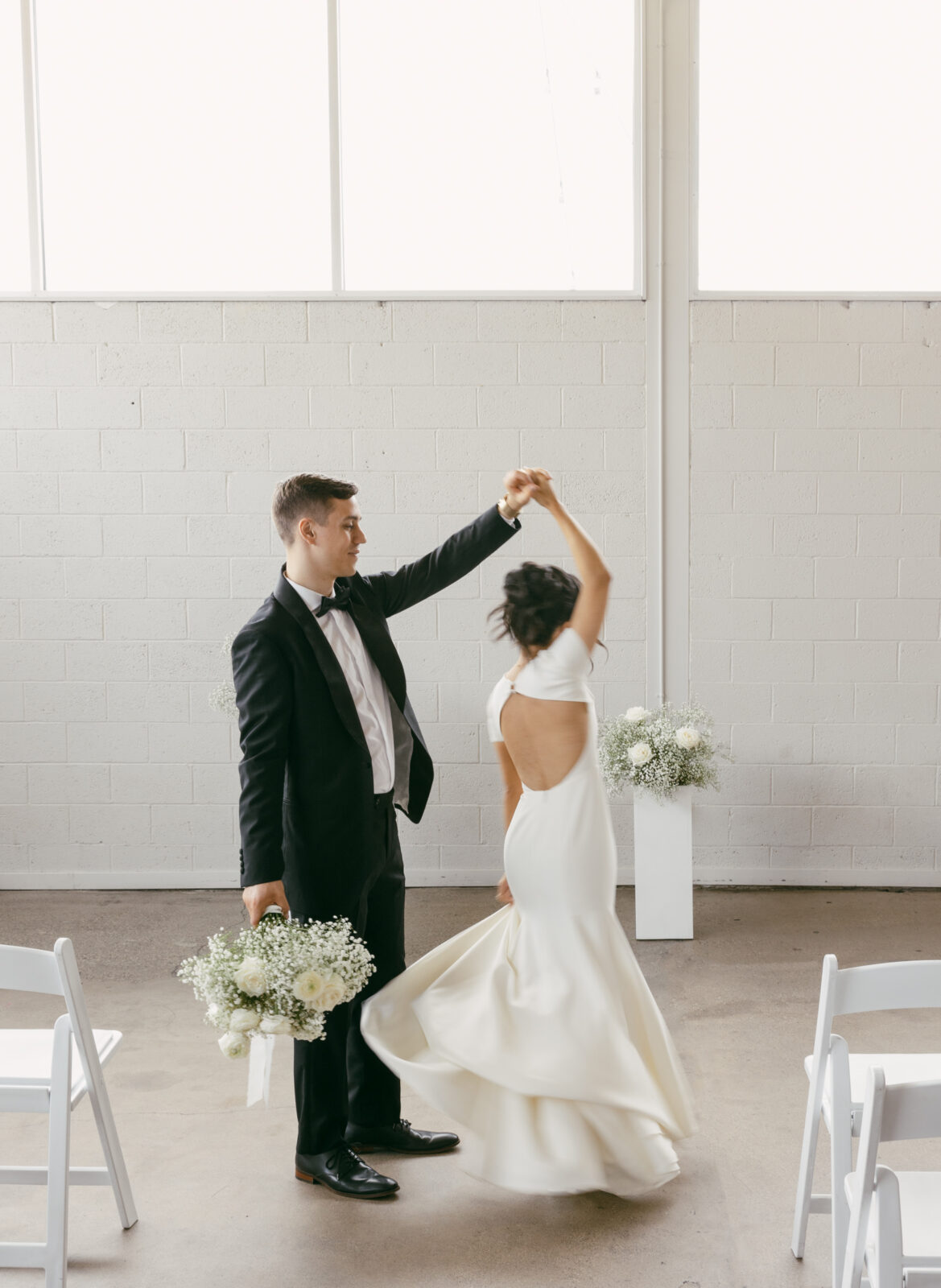 Editorial Black + White Wedding | Glass House | Stephanie Wolf Photo